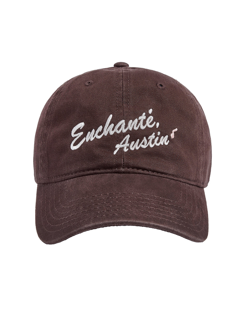 Enchanté, Austin Hat
